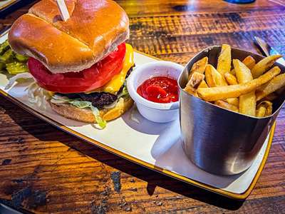 Beer, Wine & More - Cutthroat Club, Bellevue, Idaho